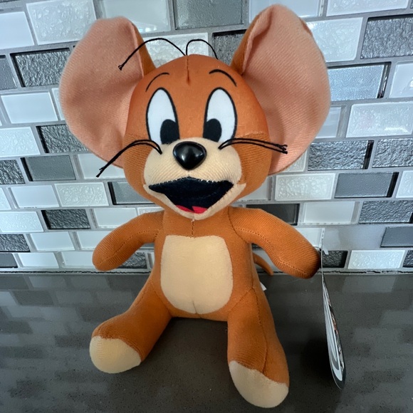 Warner Bros. | Toys | Tom And Jerry Jerry Mouse Soft Plush Doll Figure ...